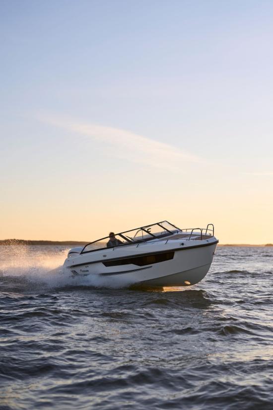 Yamarin 67 DC | Yamarin Powerboats